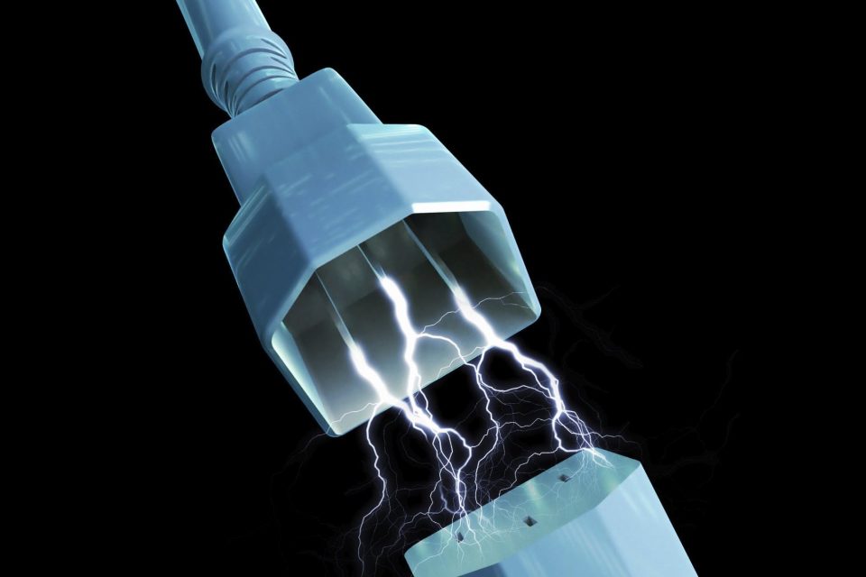 Protecting Against Electrical Hazards – SafetyNow ILT