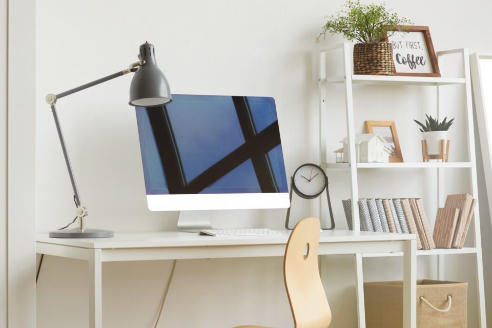 Office Ergonomics: Monitor Placement Video – SafetyNow ILT