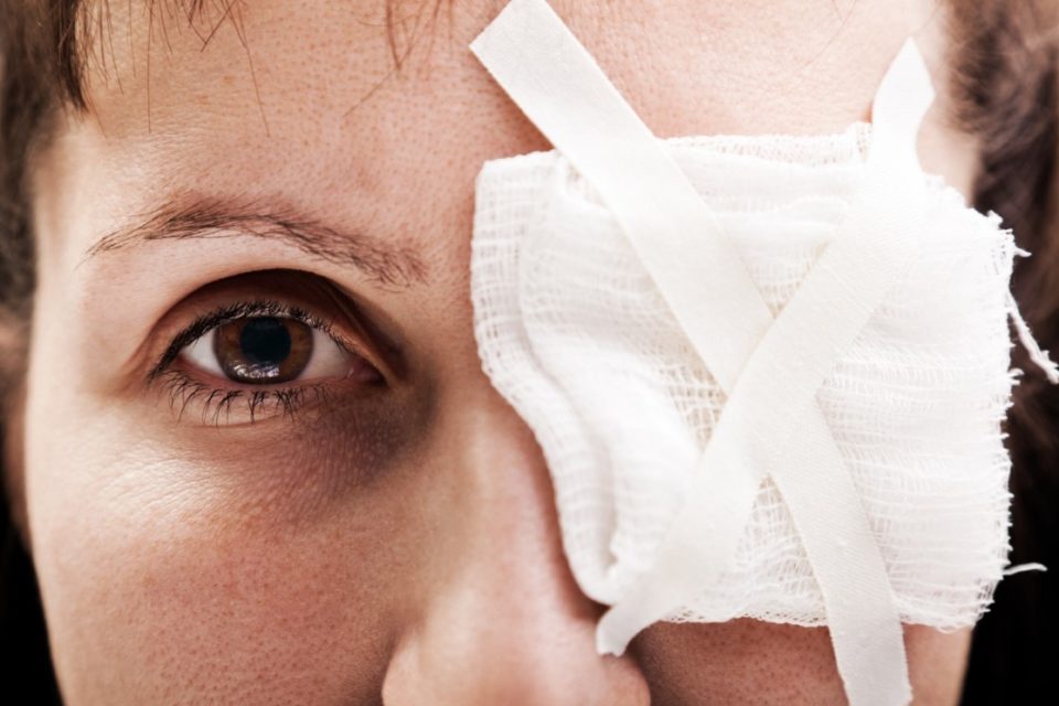 first-aid-for-eye-injuries-safetynow-ilt